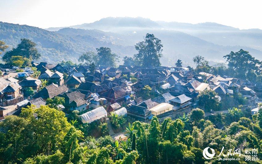 Ancient village shows utopia of Bulang ethnic group-China Story